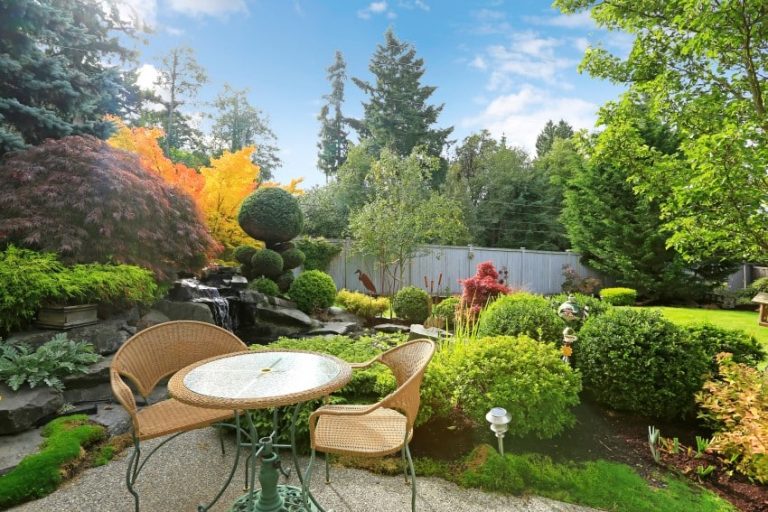 Beautiful Landscaped Garden Designs - Image Gallery - Epic Home Ideas