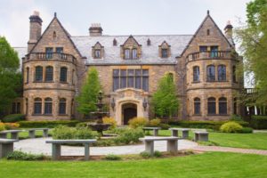 23 Beautiful Big and Pretty House Mansions (PHOTOS)