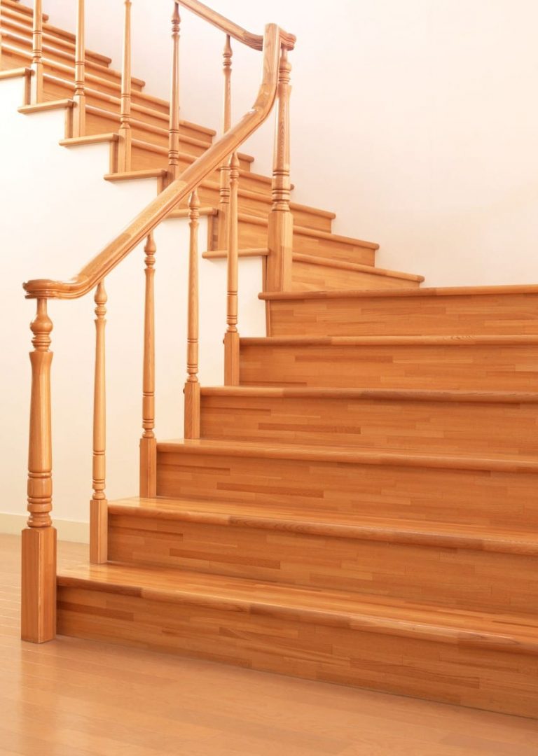 25 Custom Wood Stairs and Railings (PHOTO GALLERY)